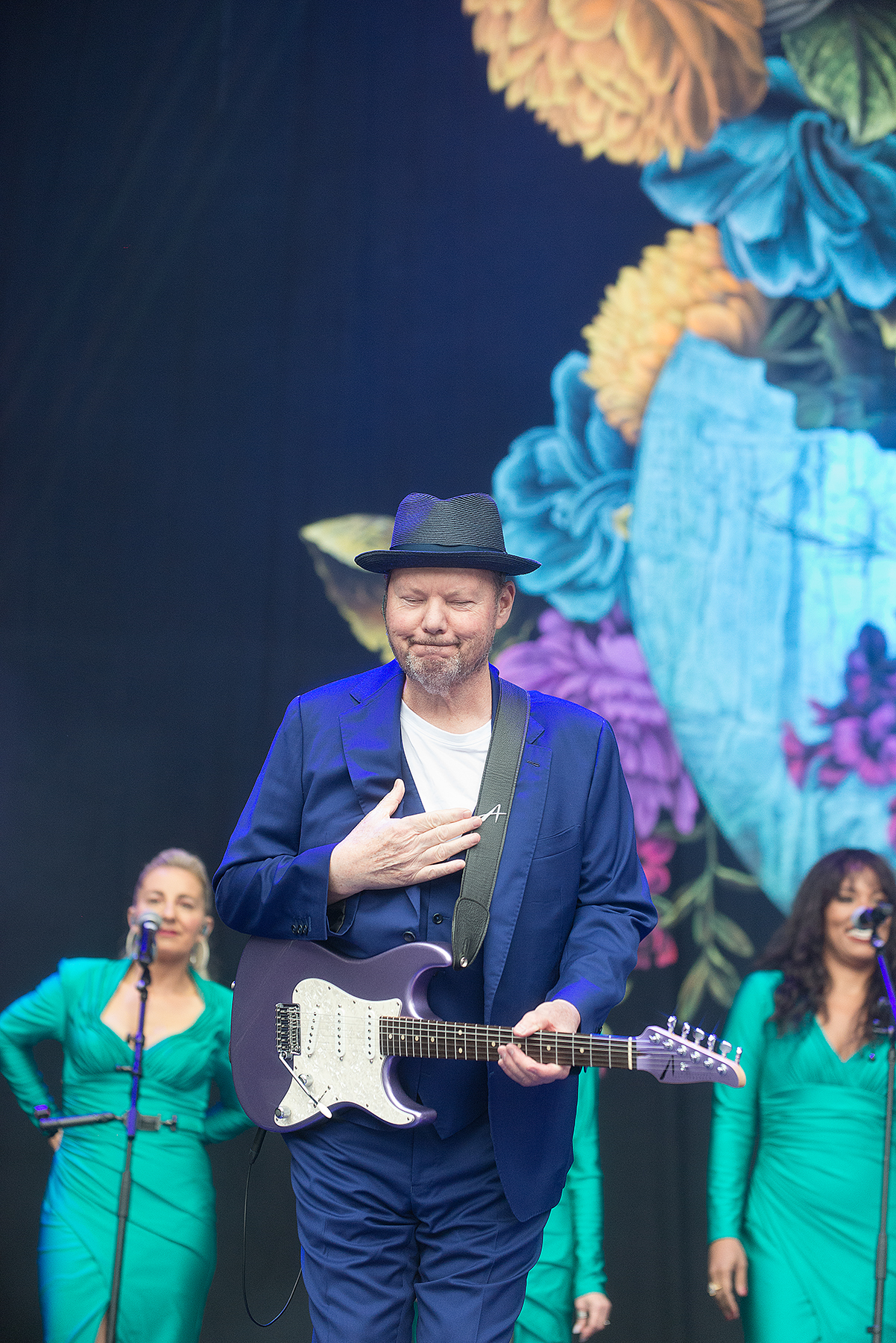 Rockaxis | Toto + Christopher Cross