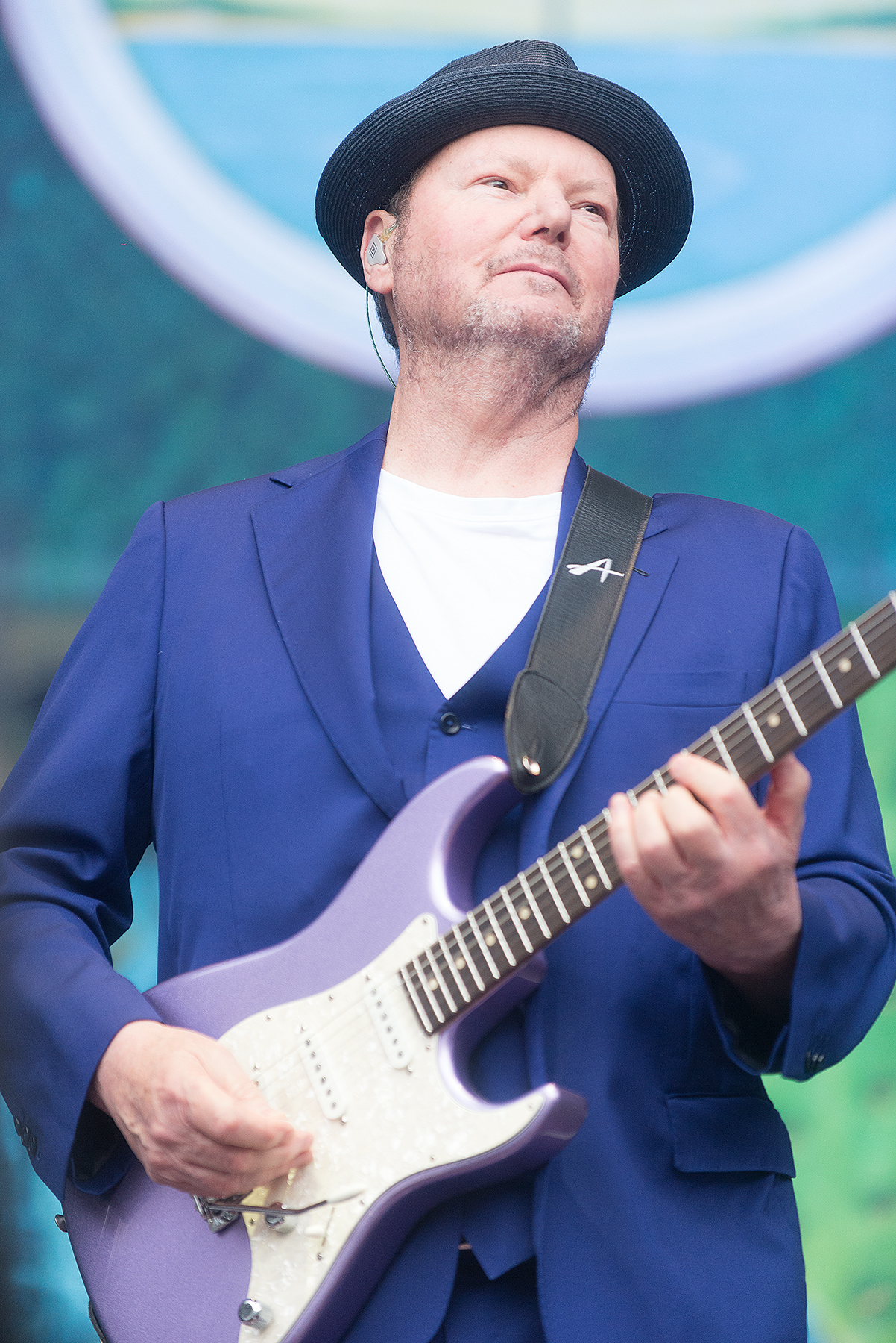 Rockaxis | Toto + Christopher Cross