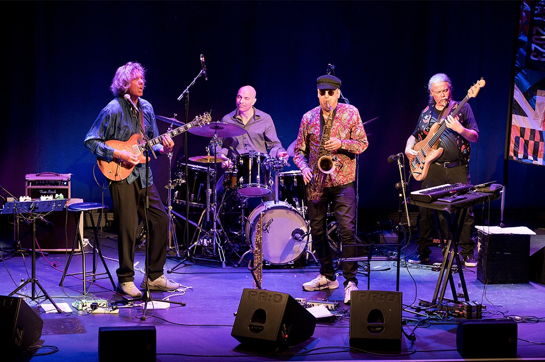 Rockaxis | Soft Machine confirma la edición de su nuevo disco de estudio: "Thirteen" llega en ...