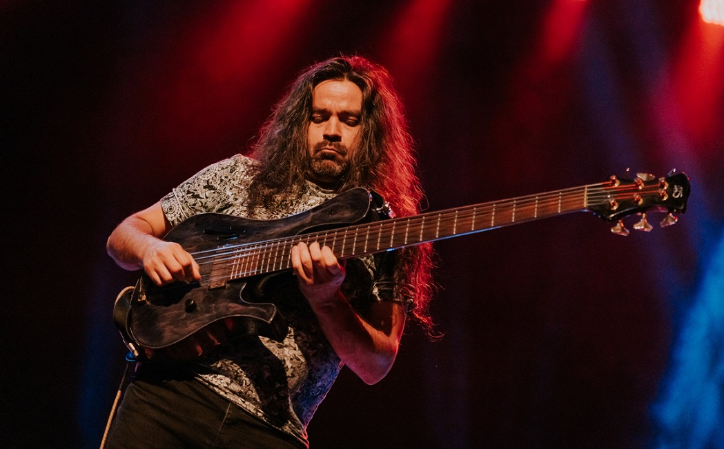 Rockaxis | "Leve": Christian Gálvez agenda el lanzamiento de su nuevo disco